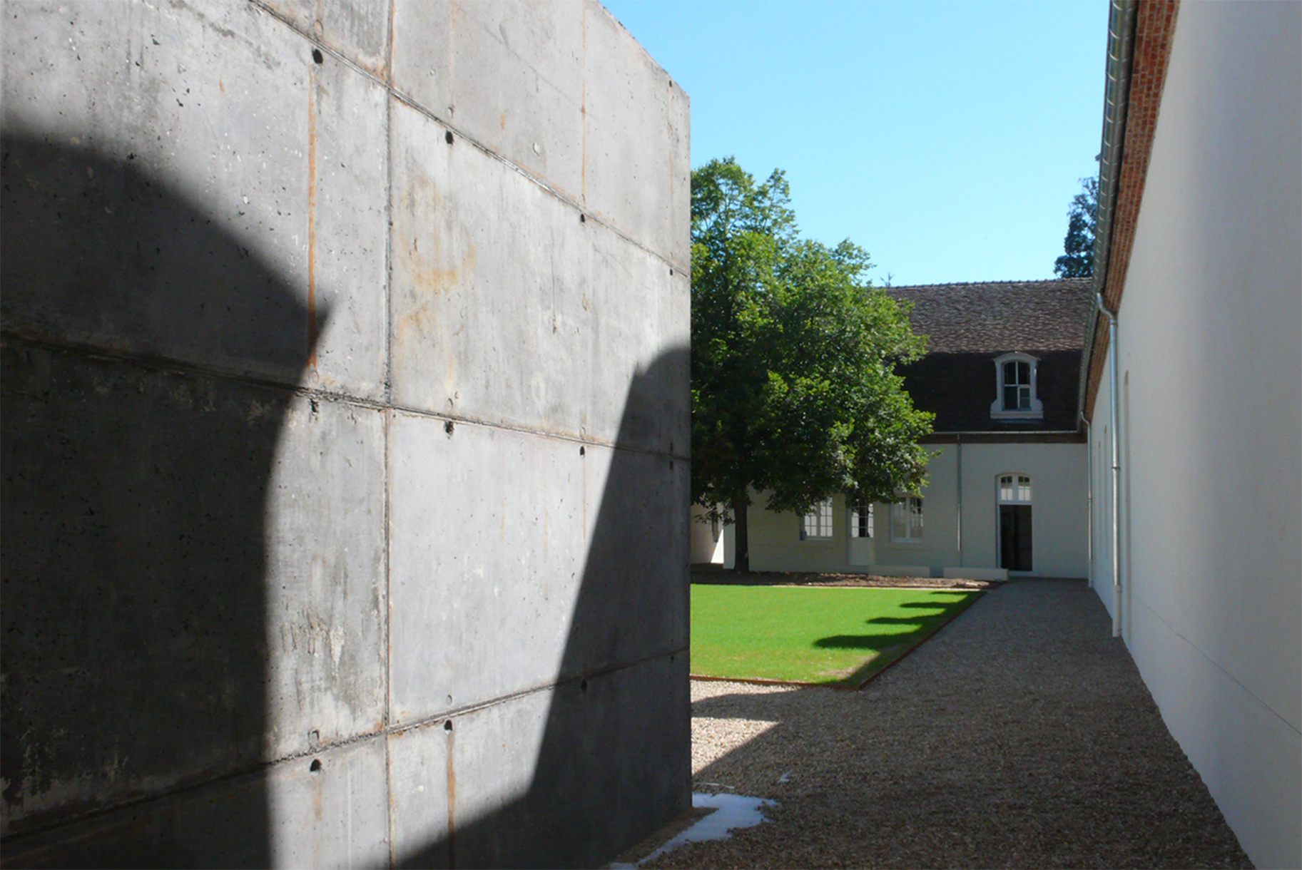 Exhibition hall of Sept fons abbey - OFFICINE D'ARCHITECTURE